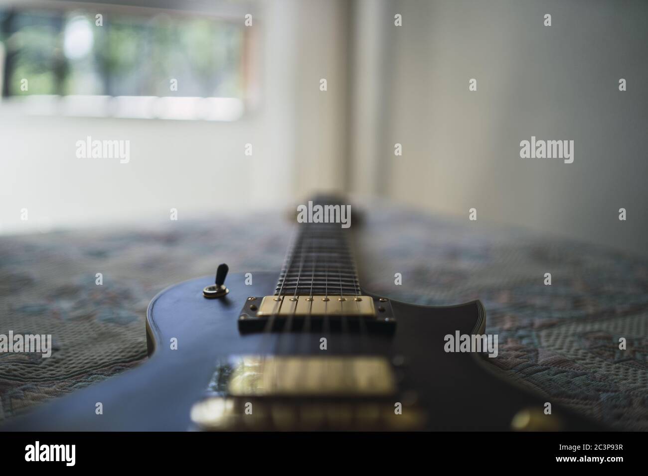 Patterned bands hi-res stock photography and images - Alamy