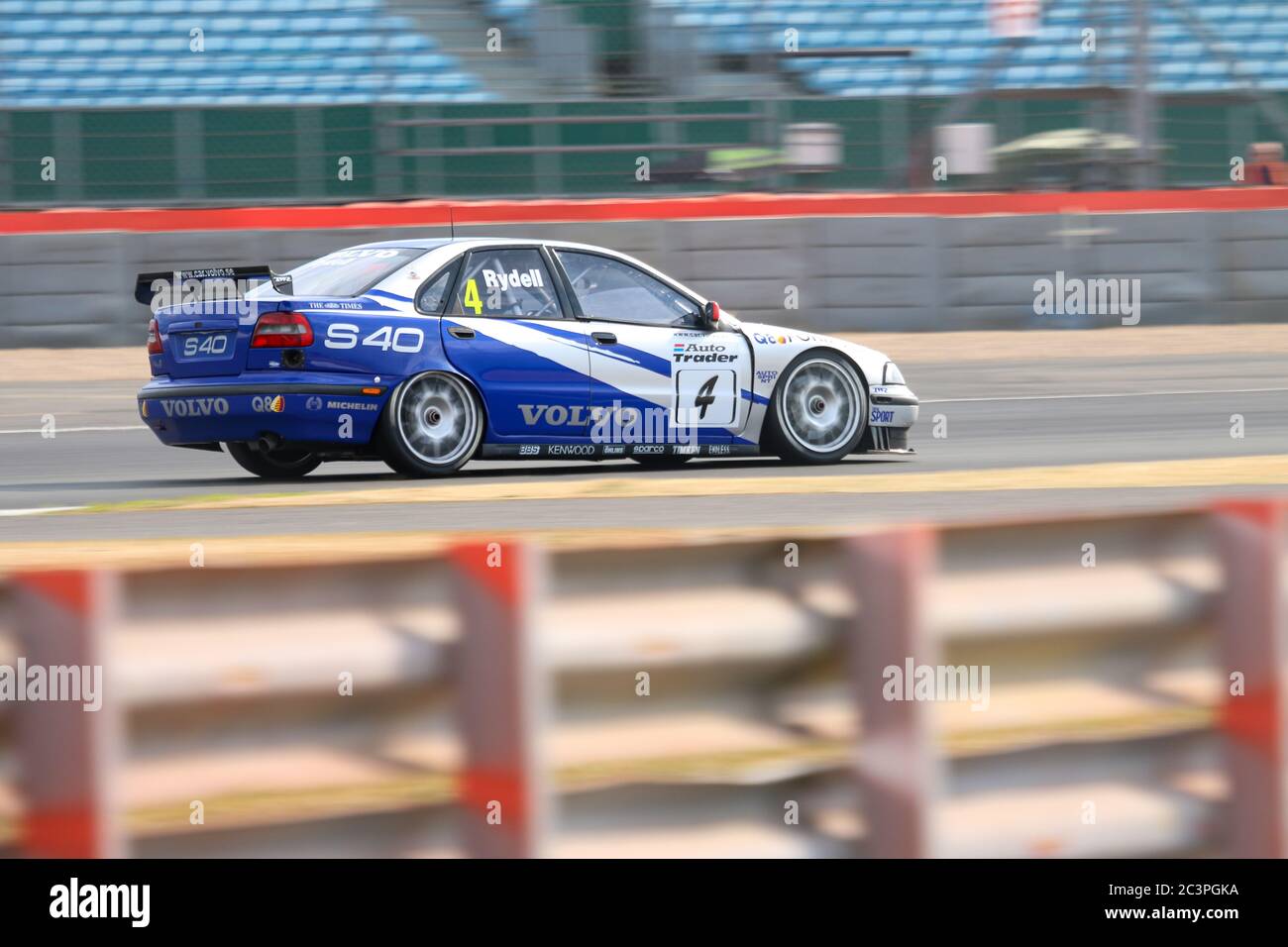 Silverstone Classic - British Touring Car, Super Touring Volvo S40 ...