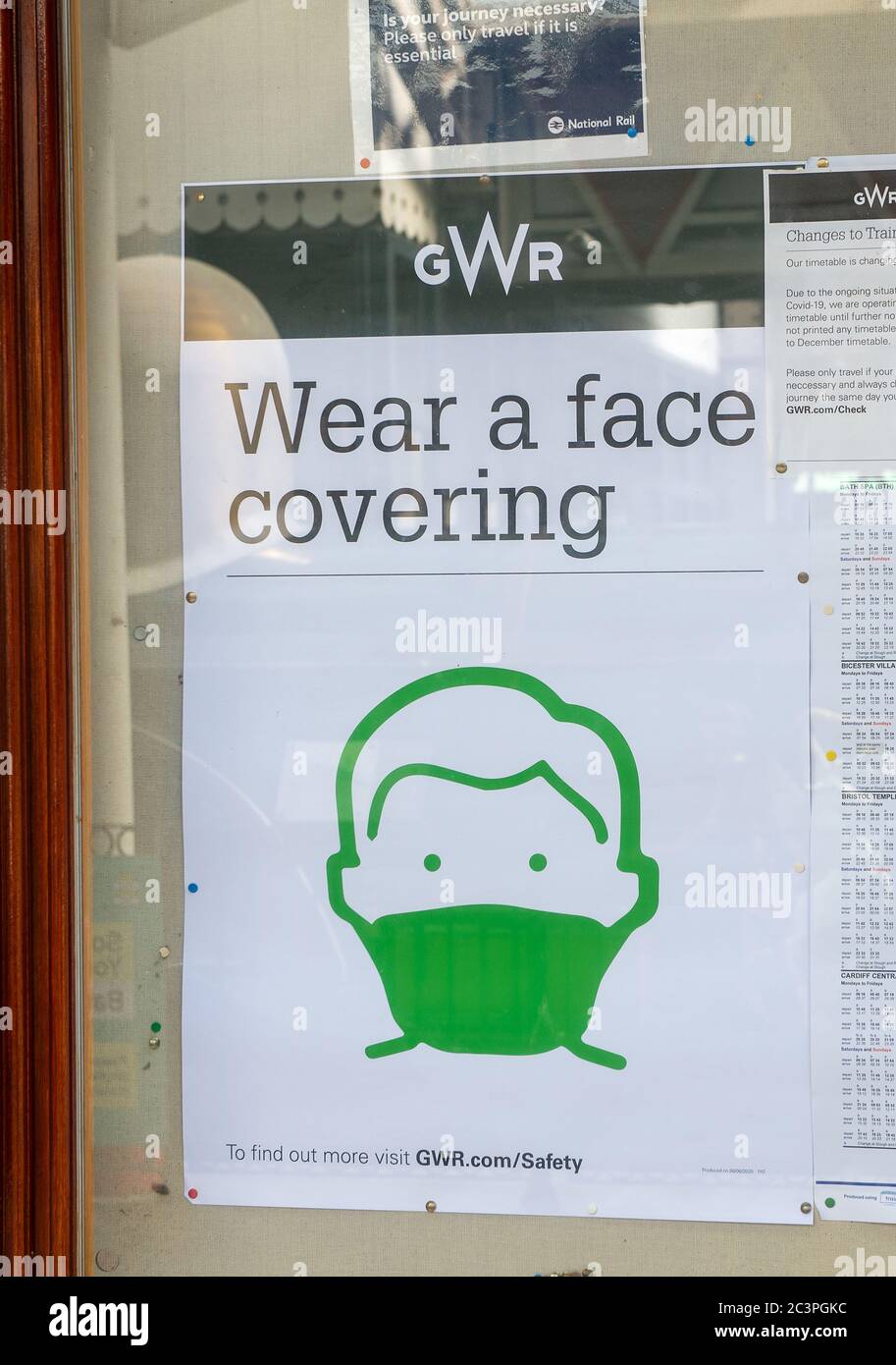 Windsor, Berkshire, UK. 21st June, 2020. A GWR Wear a face covering ...