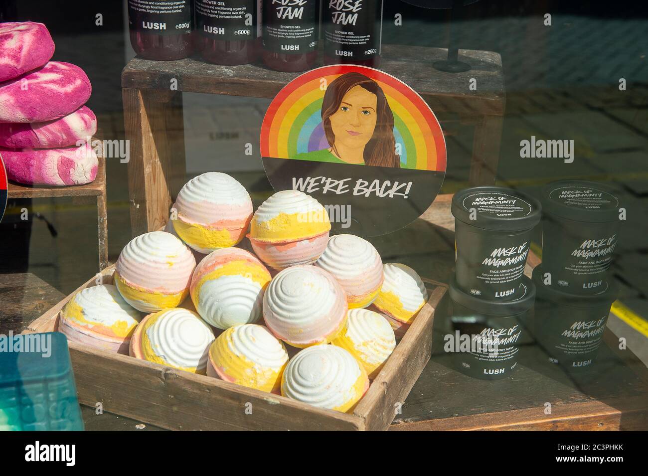 Lush stores uk hi-res stock photography and images - Alamy