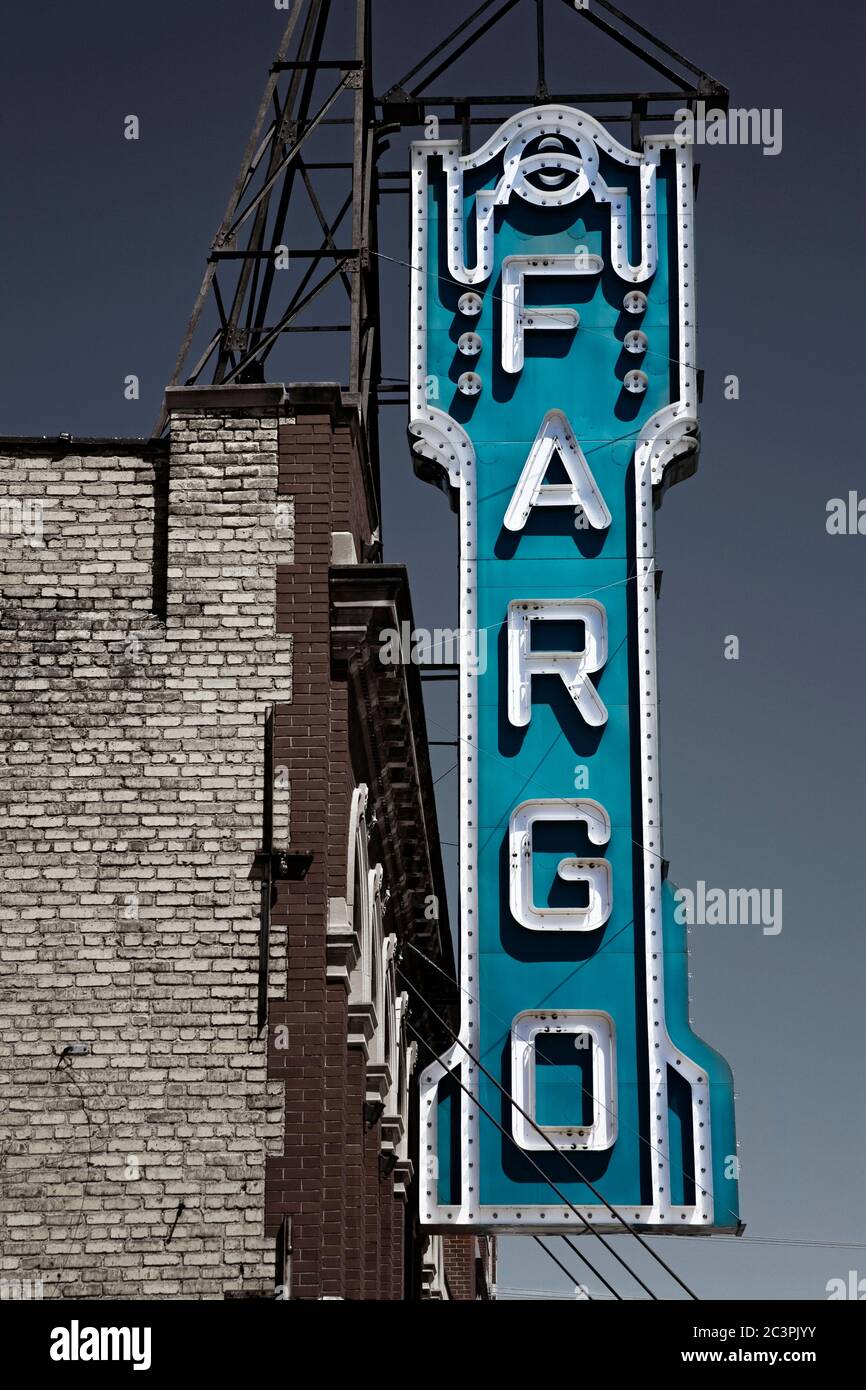 Fargo north dakota broadway hi-res stock photography and images - Alamy