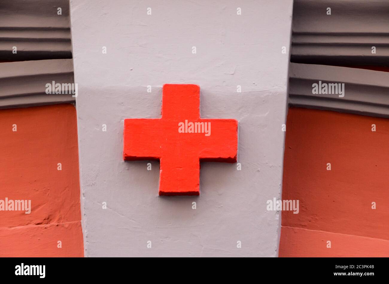 Red Cross Medical Sign Over a White Background Stock Photo - Alamy
