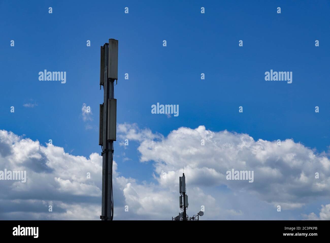Lte base station hi-res stock photography and images - Alamy