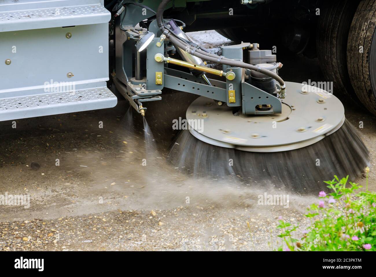 Street cleaning equipment brushes of street cleaning machine with ...