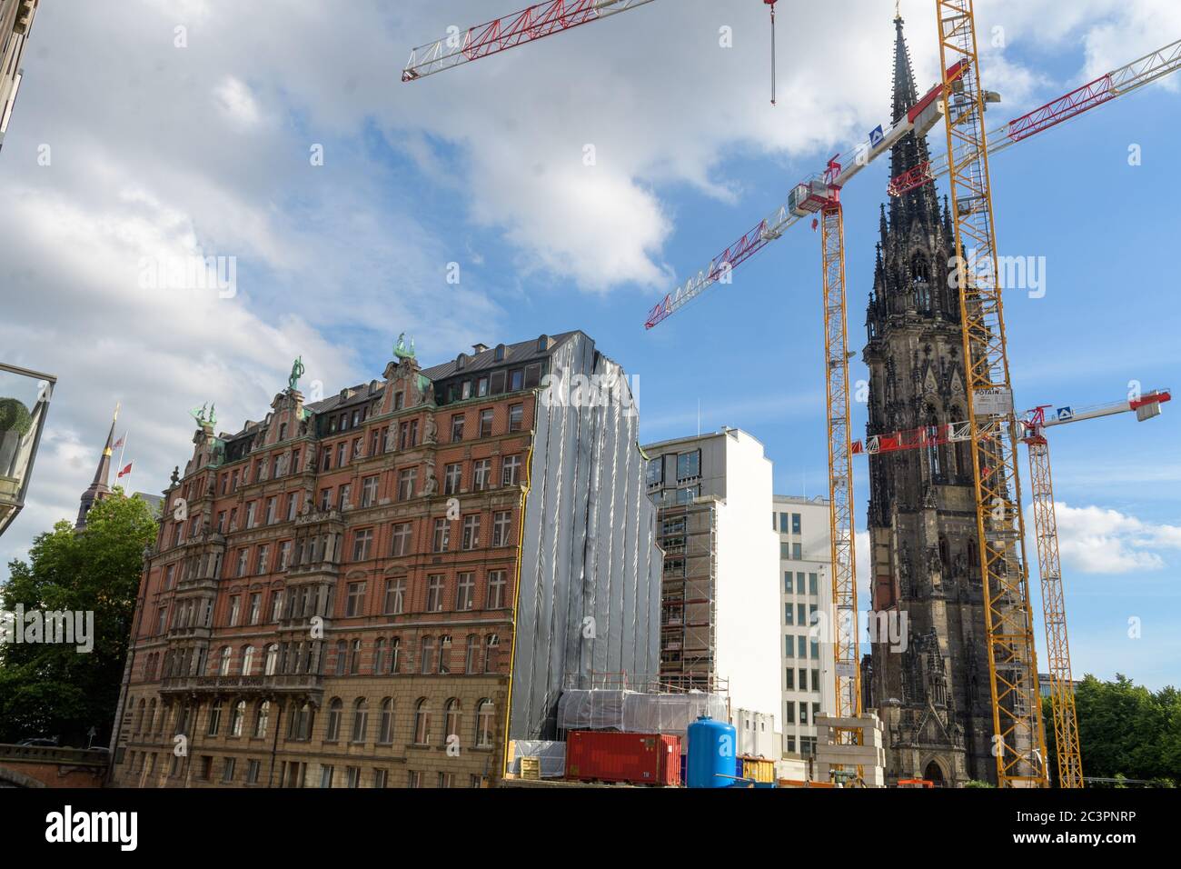 Krieg ruine hi-res stock photography and images - Alamy