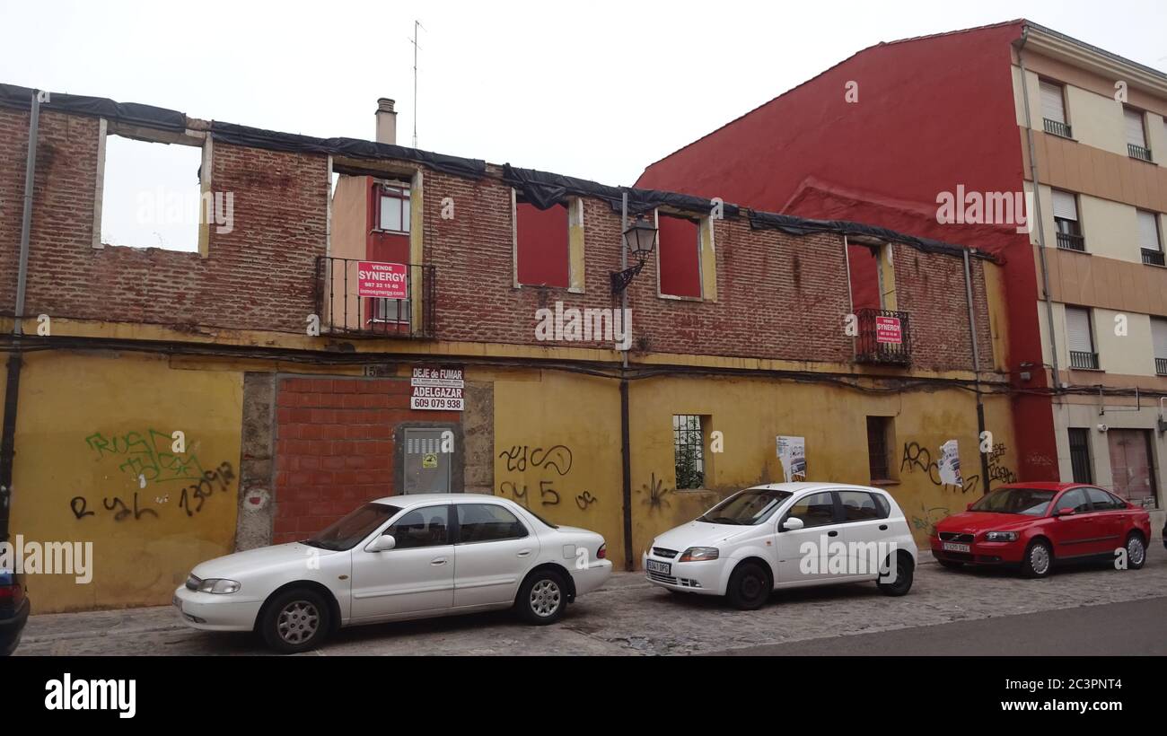 Leon's architecture. A stunning place in the Castile and Leon region ...