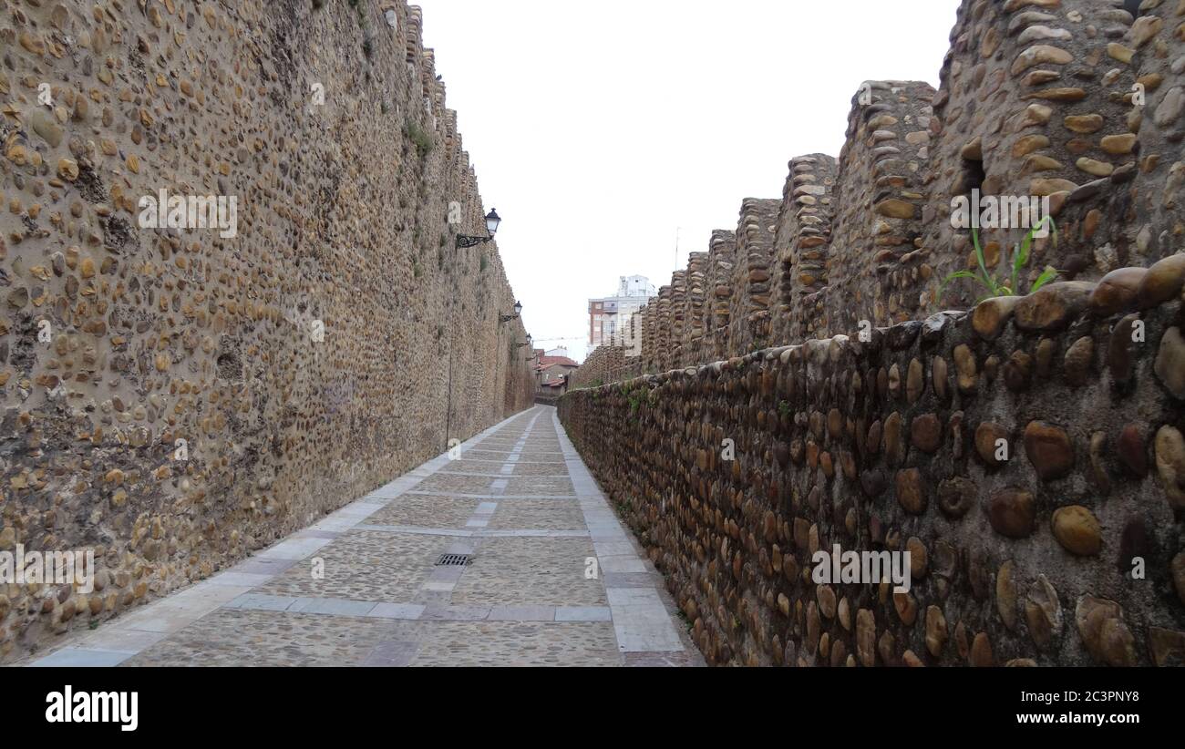 Leon's architecture. A stunning place in the Castile and Leon region ...