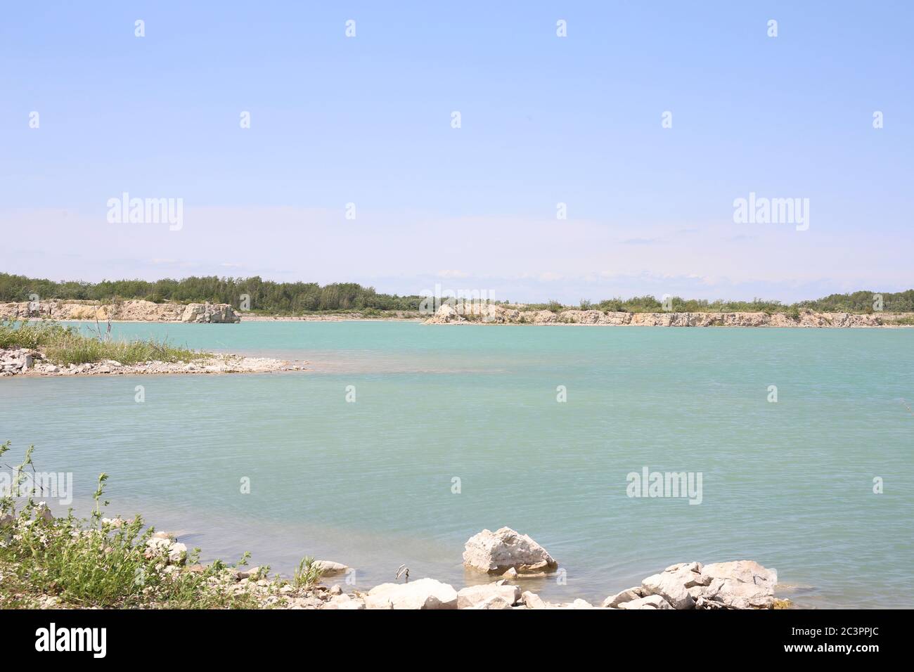 Limestone lake manitoba canada hi-res stock photography and images - Alamy