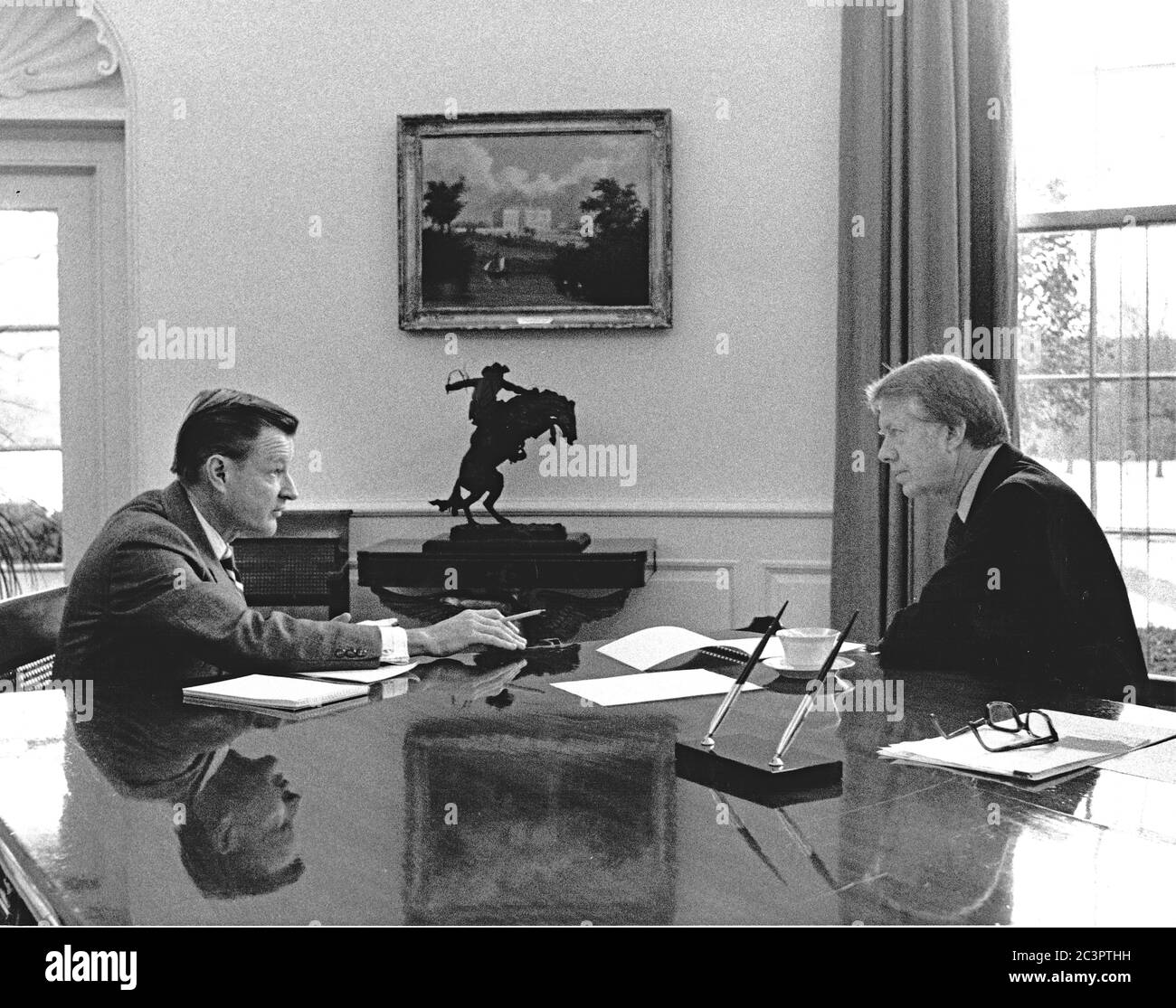 President jimmy carter oval office 1977 hi-res stock photography and ...