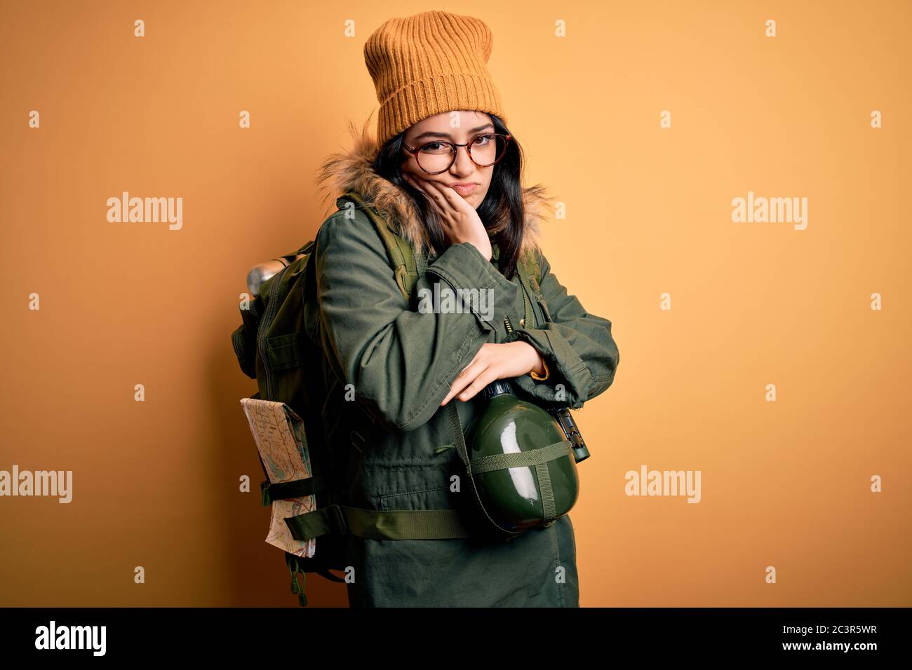 Backpacker female unhappy hi-res stock photography and images - Alamy