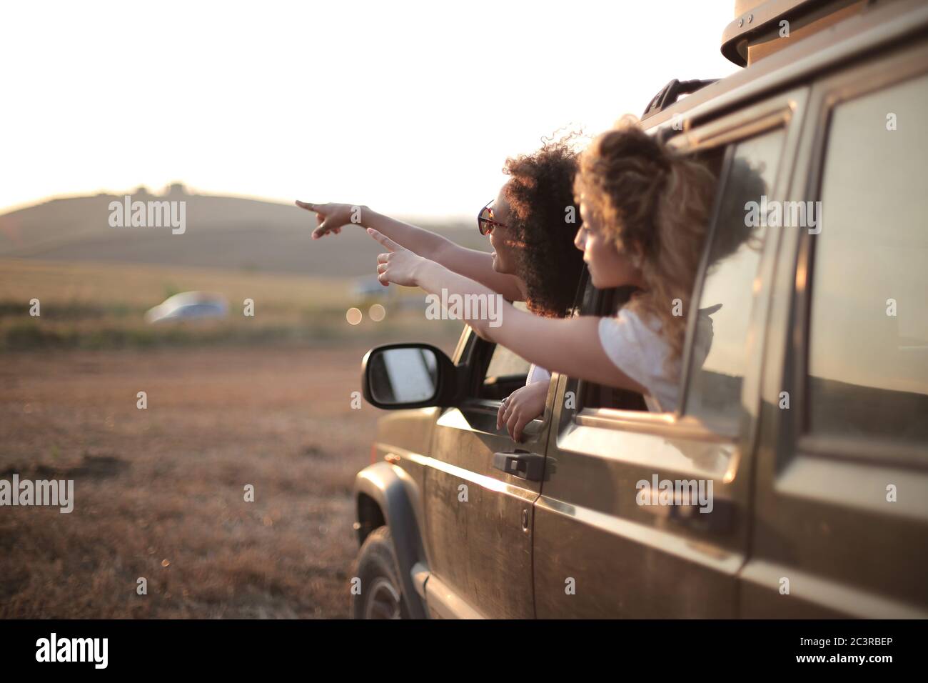 Woman pointing fingers street hi-res stock photography and images - Alamy