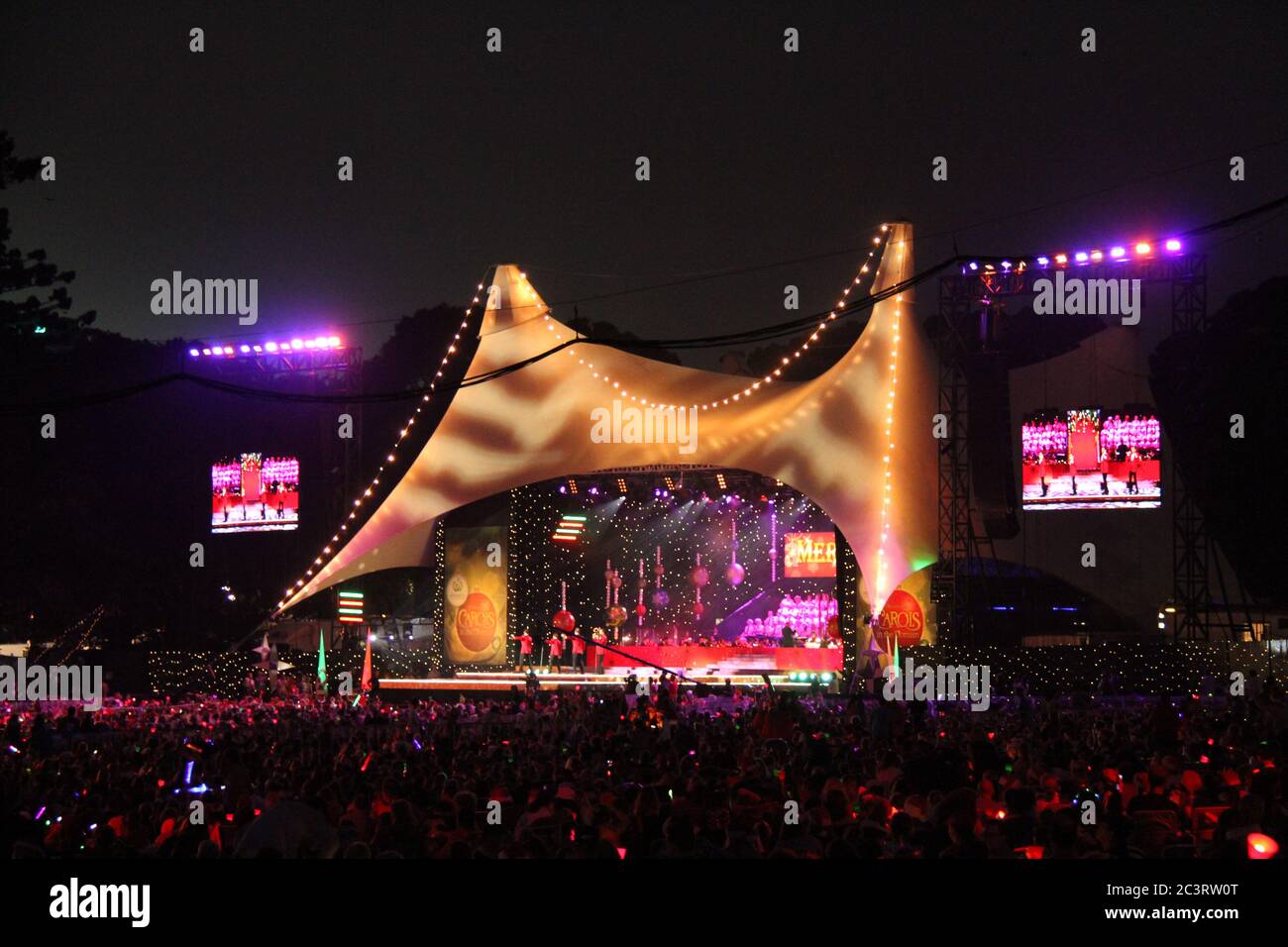 Human Nature perform at the Woolworths Carols in the Domain free ...