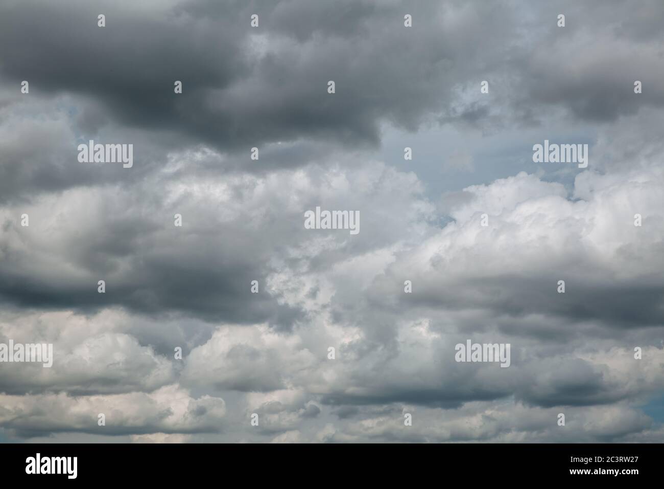 Dramatic dark cloudy sky before storm, natural photo background Stock ...
