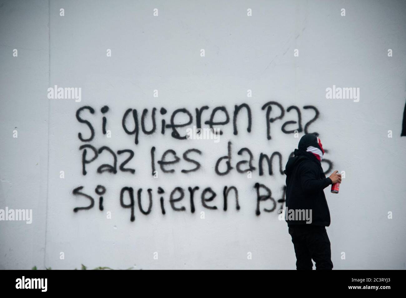 Demonstrations in the national university clash with riot police as ...