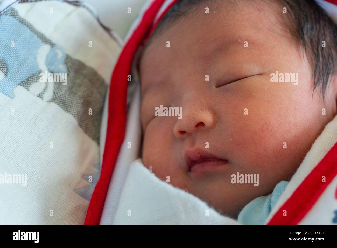 Asia Chinese Newborn baby sleeping. Cute adorable infant asleep Stock ...