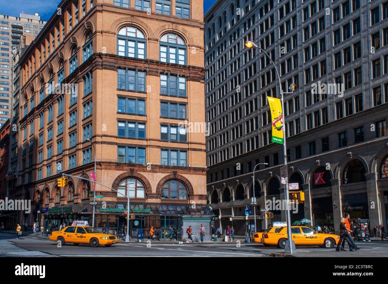 Exterior view of the astor place theater hi-res stock photography and ...