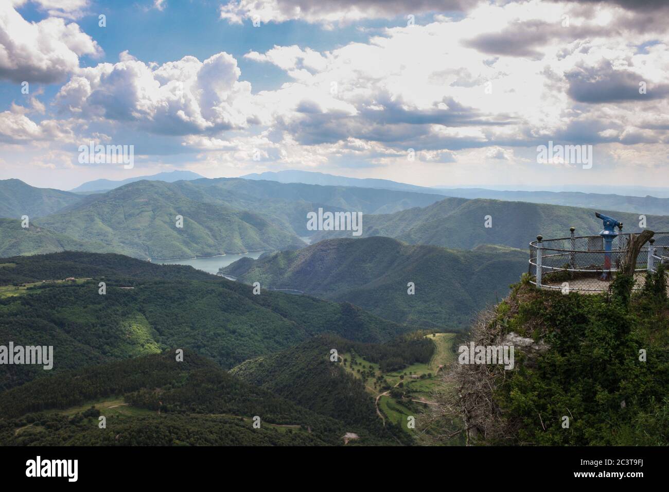 Panoramic valley hi-res stock photography and images - Alamy