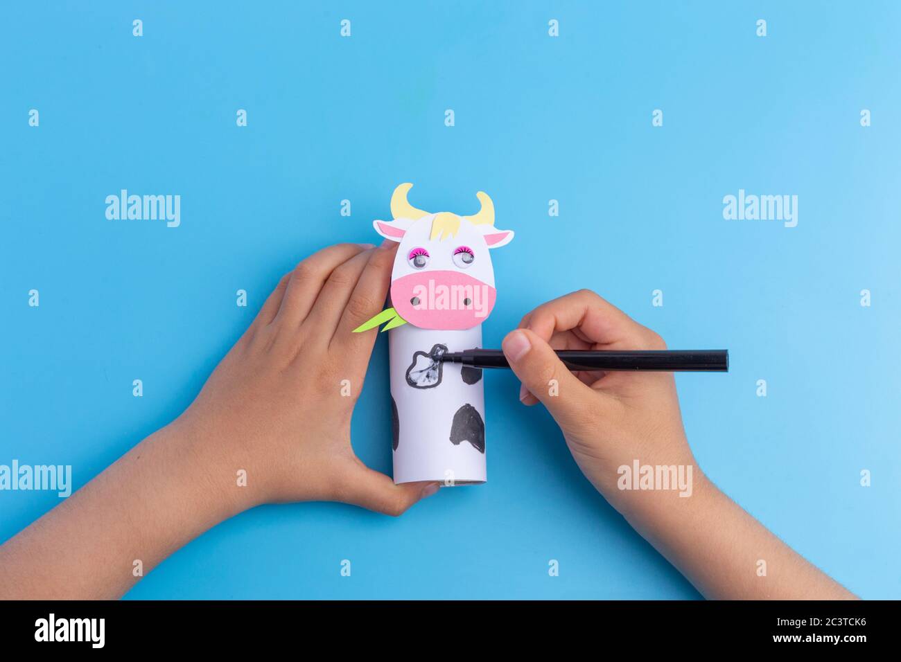 Toilet Paper Roll Cow Craft at Travis Poteete blog