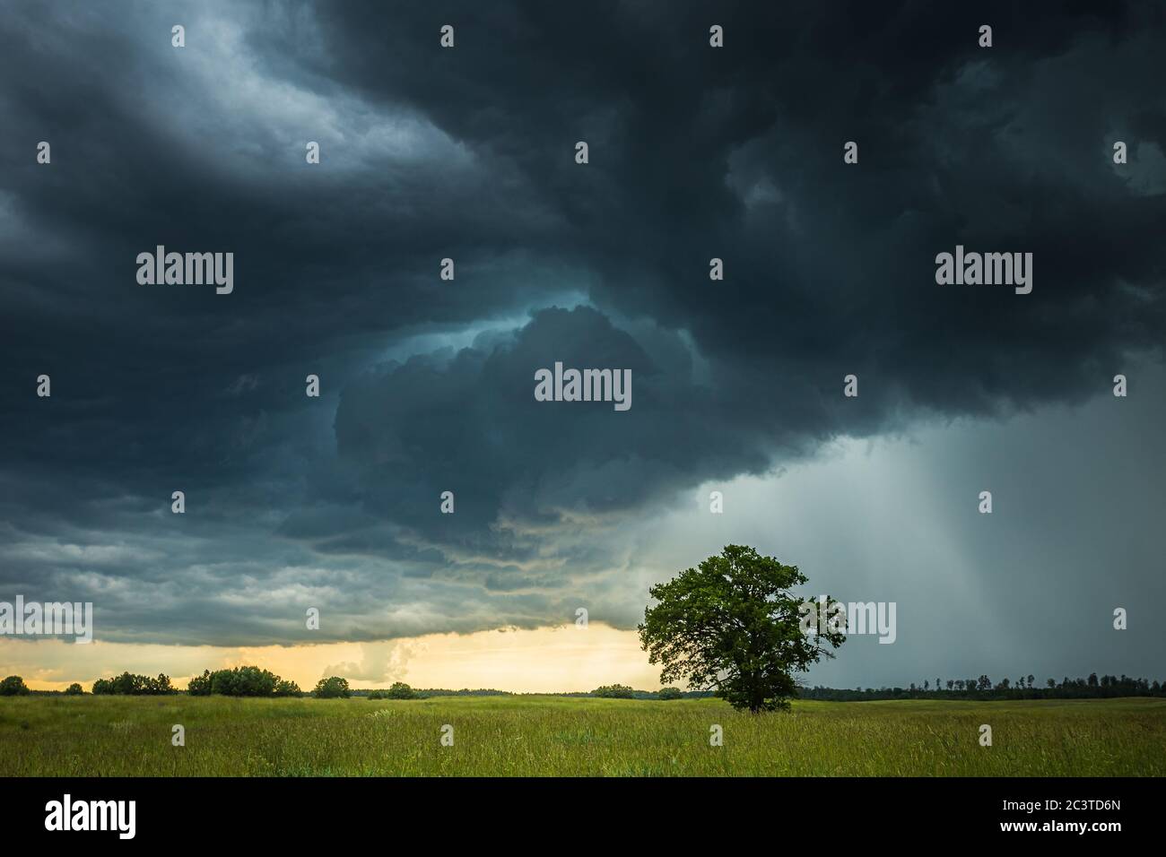 Supercell storm clouds with intense tropic rain Stock Photo - Alamy