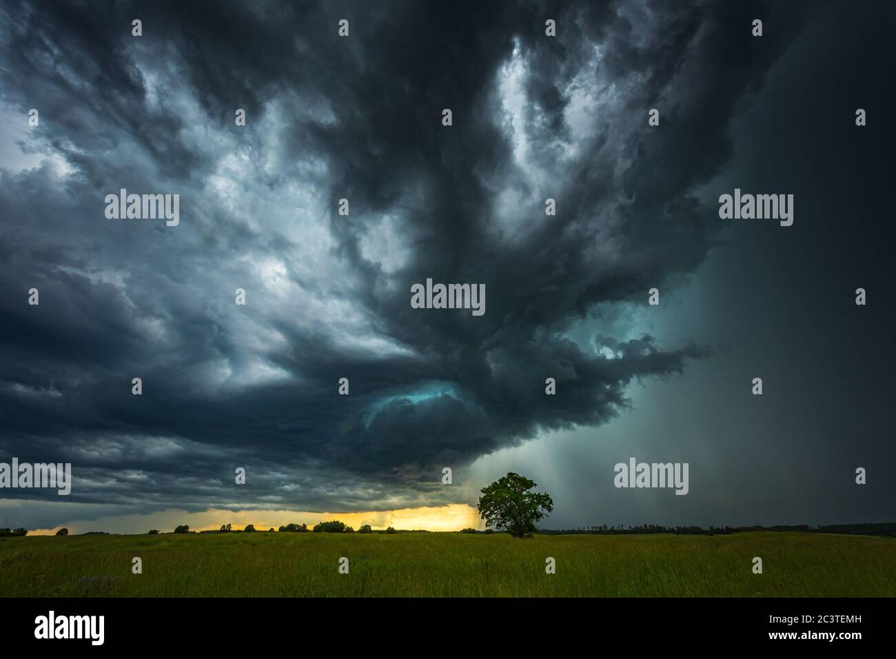 Supercell storm clouds with intense tropic rain Stock Photo - Alamy