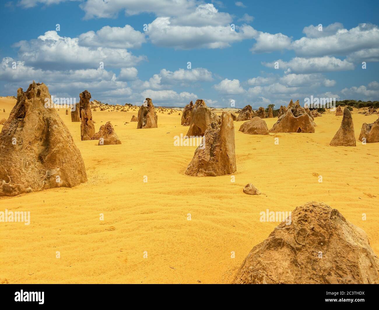 Pinnacles desert rock formation hi-res stock photography and images - Alamy