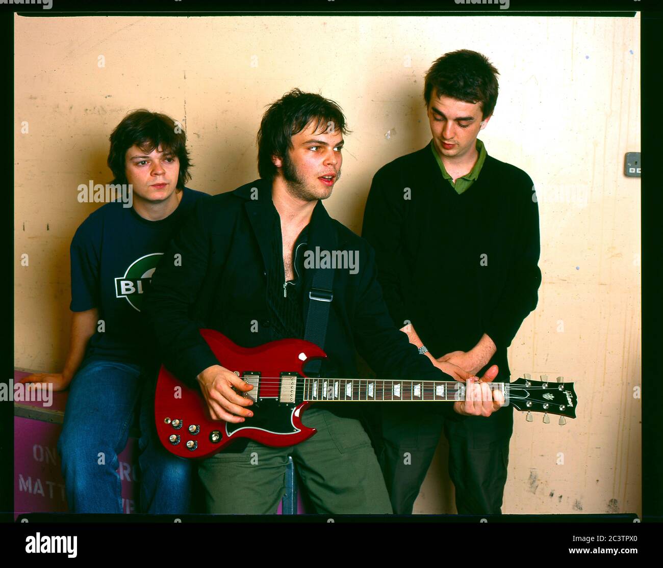 Danny goffey supergrass hi-res stock photography and images - Alamy