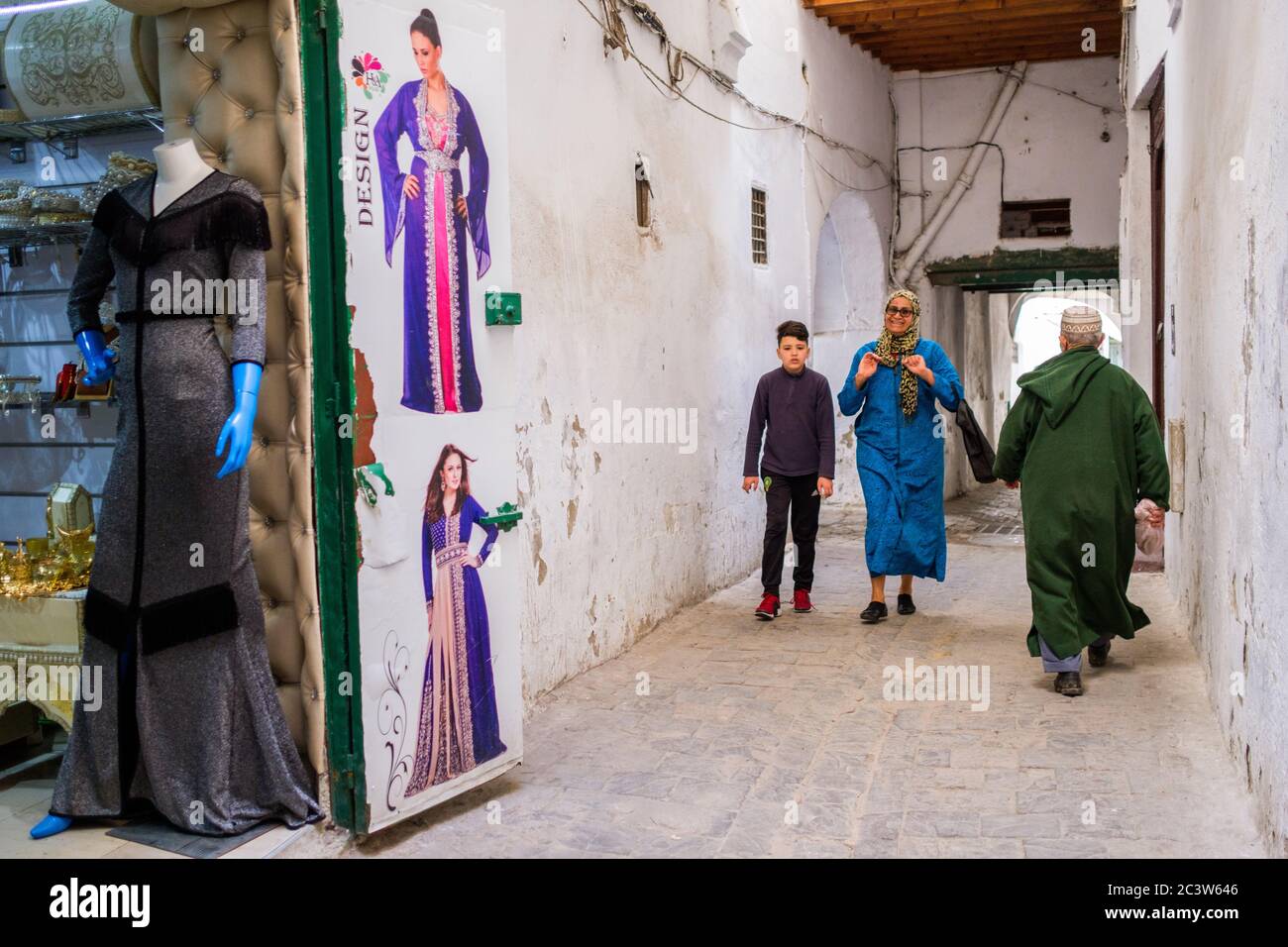 Tetouan medina walking hi-res stock photography and images - Alamy