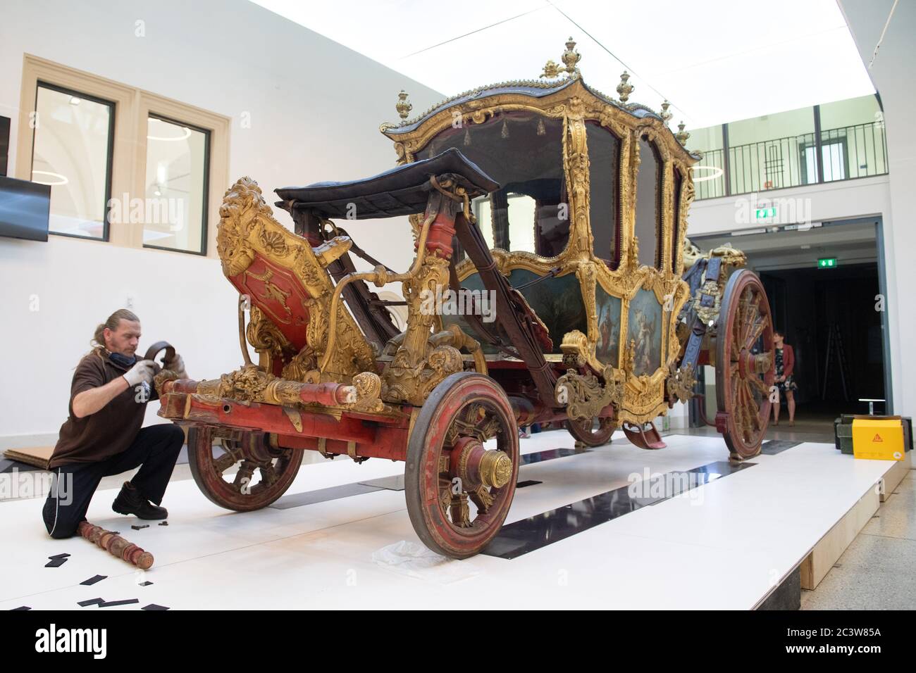 22 June 2020, Saxony, Dresden: The magnificent carriage "Grand Carrosse ...