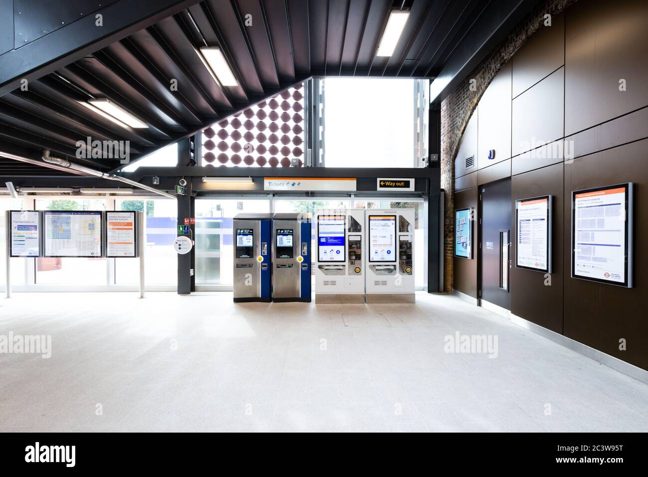 Ticket machines at White Hart Lane Overground station Stock Photo - Alamy