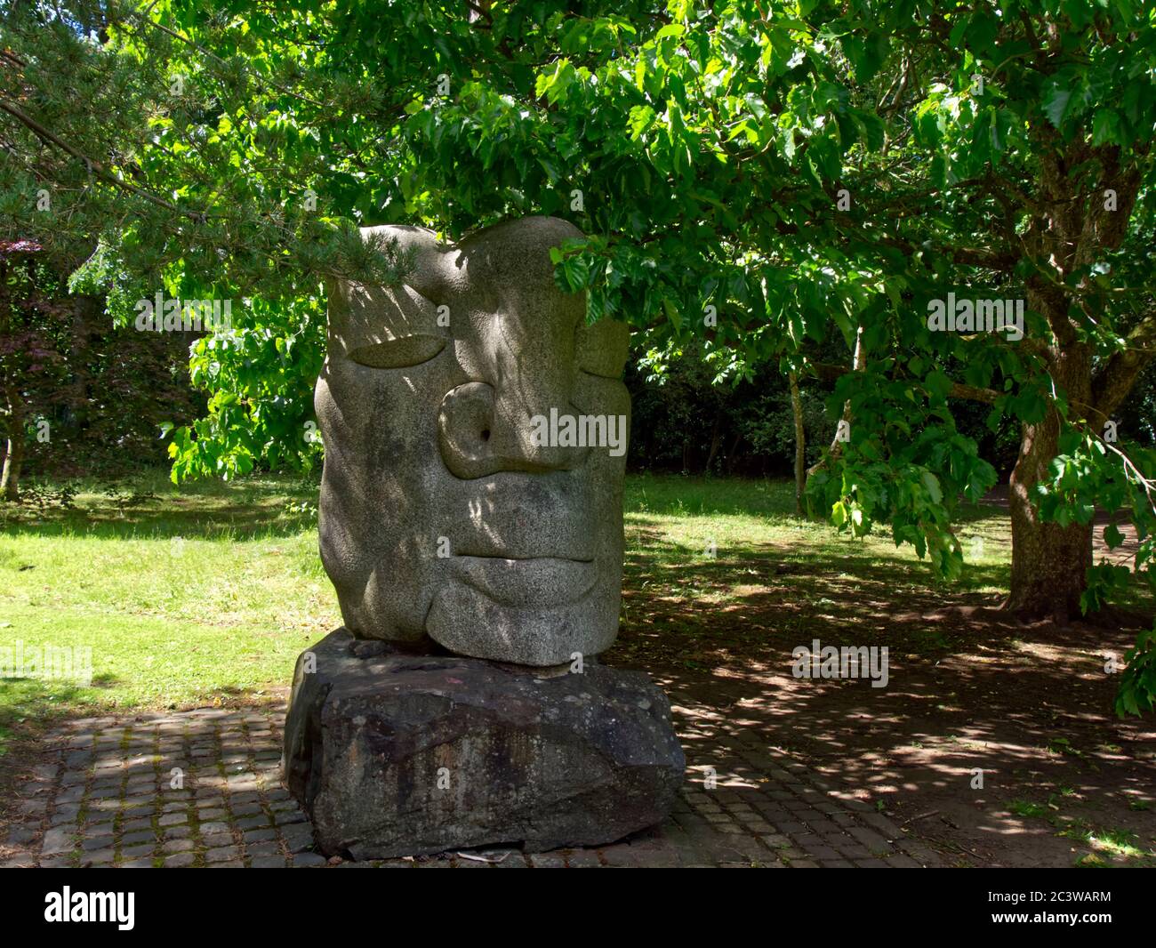 Edessa Messiah a granite modern Christian art sculpture by Scottish ...