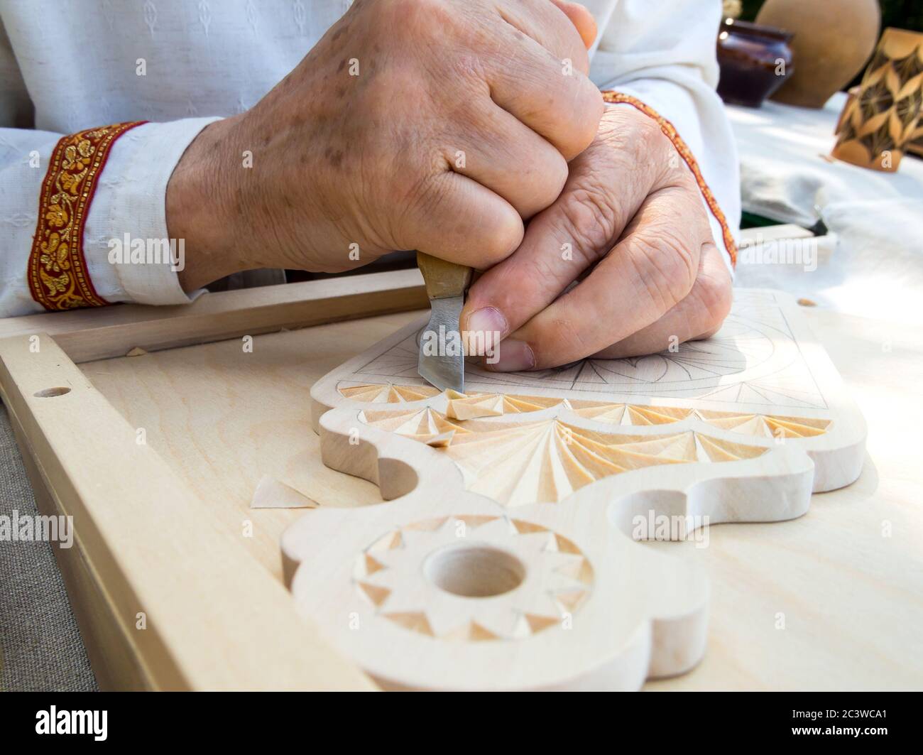 Master carver hi-res stock photography and images - Alamy