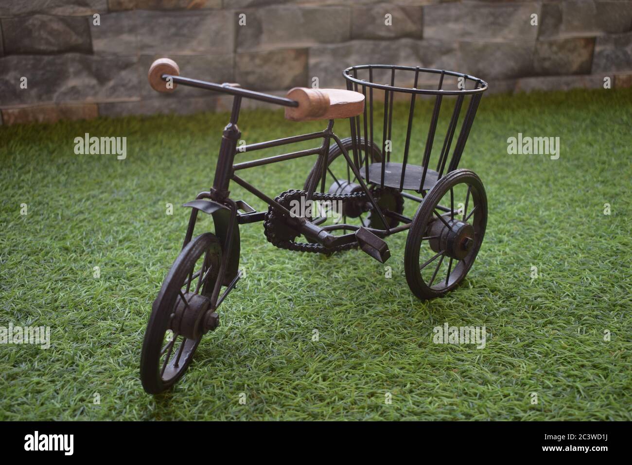 Flower vase cycle Stock Photo - Alamy