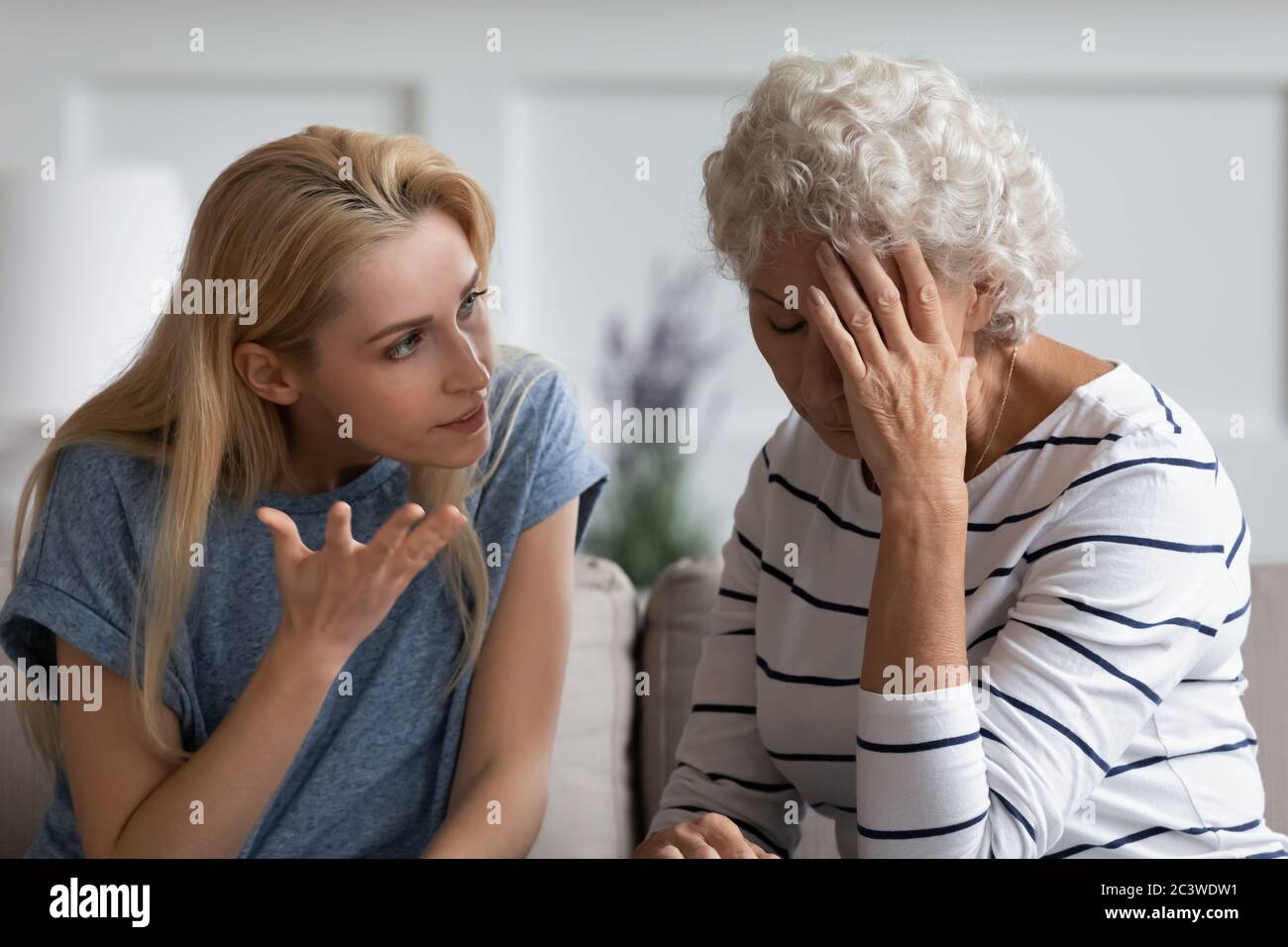 Mother daughter arguing older hi-res stock photography and images - Alamy