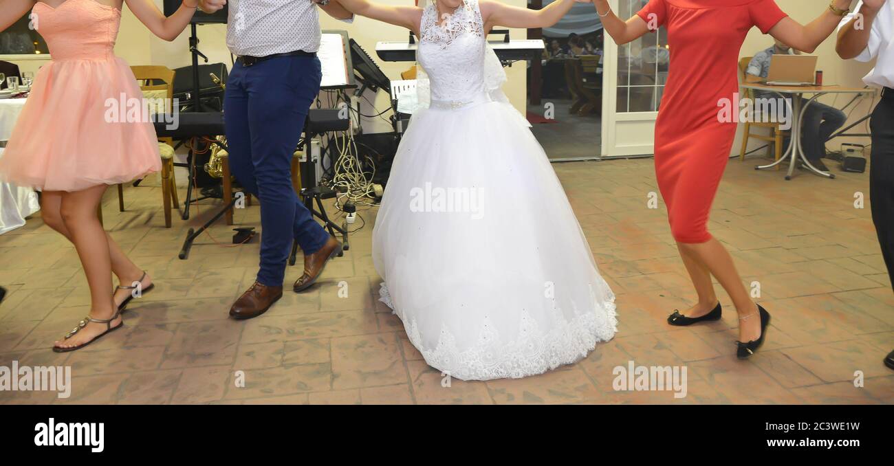 people dancing at the wedding party Stock Photo - Alamy
