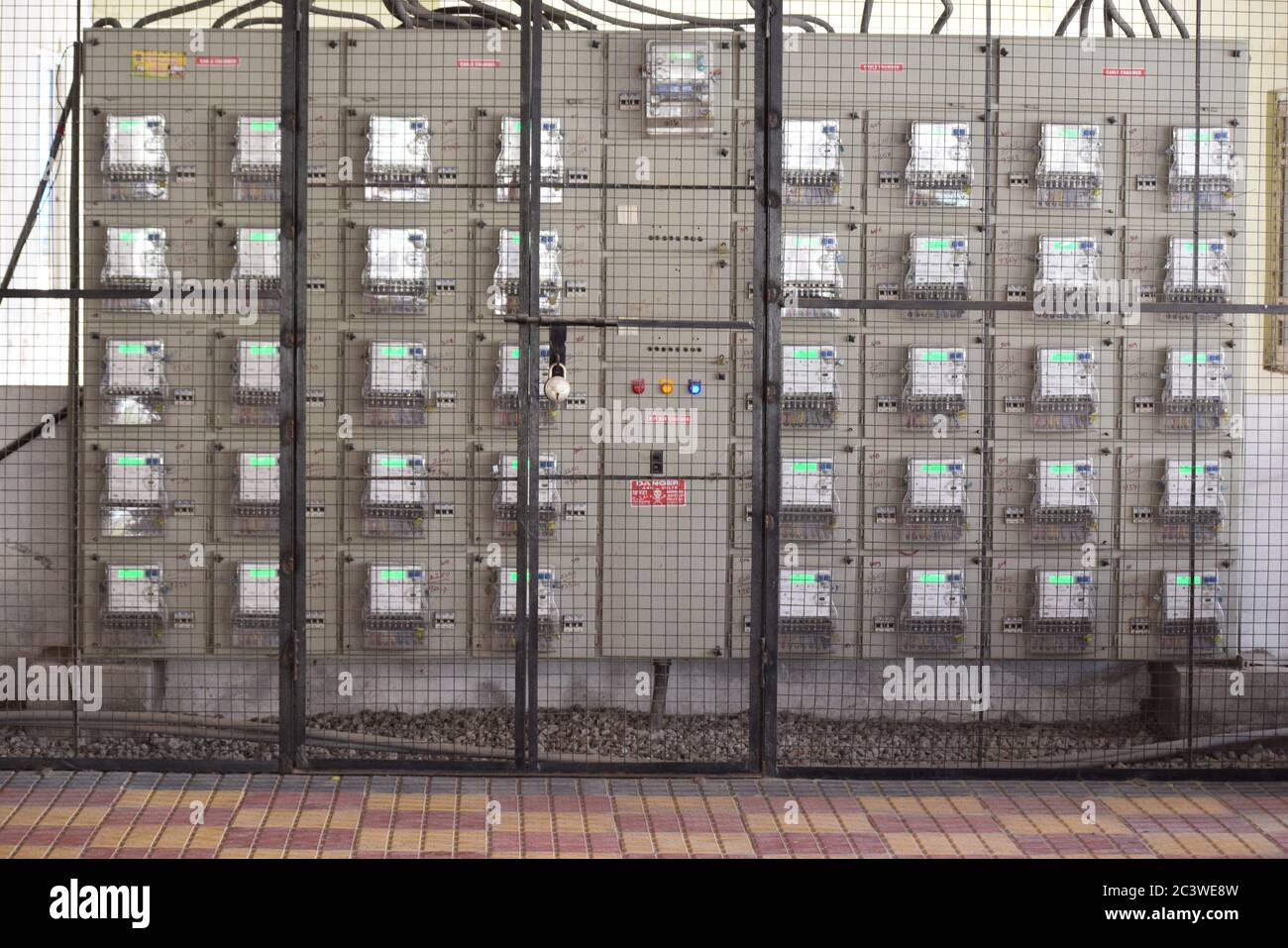 Reading meters hi-res stock photography and images - Alamy