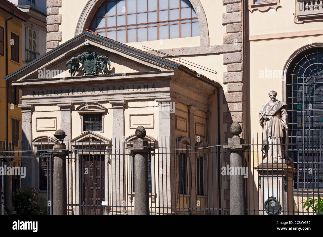 Milano italy ambrosiana hi-res stock photography and images - Alamy