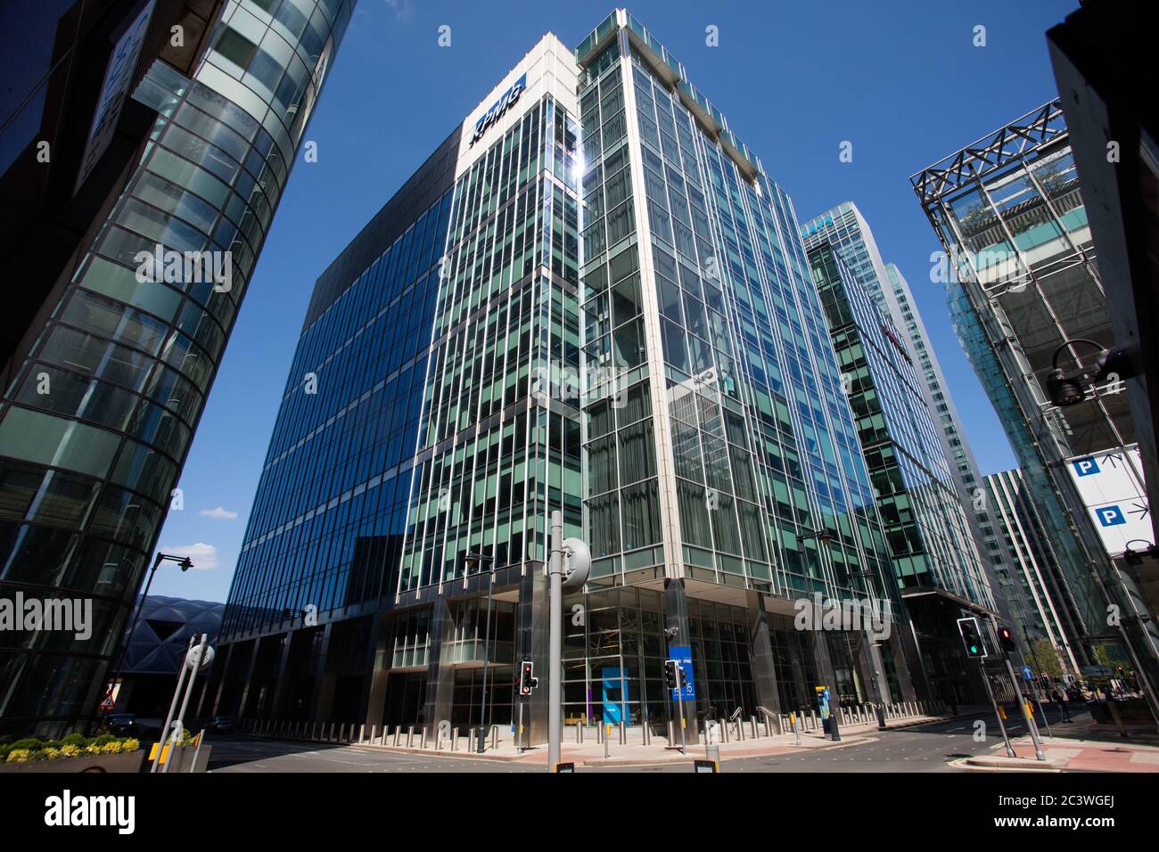 Kpmg london hi-res stock photography and images - Alamy