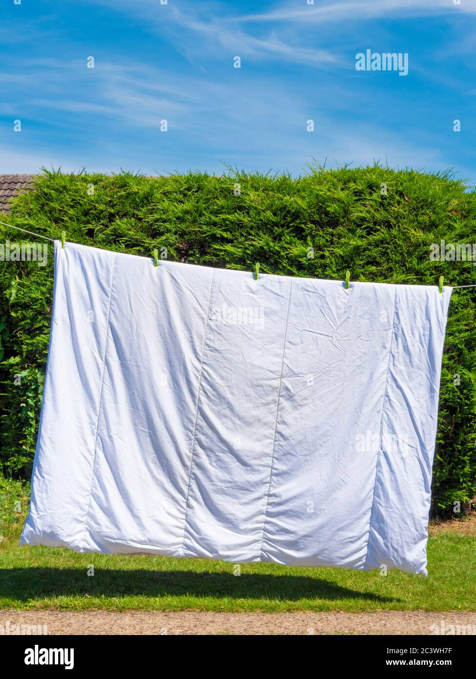 Wet bed hi-res stock photography and images - Alamy