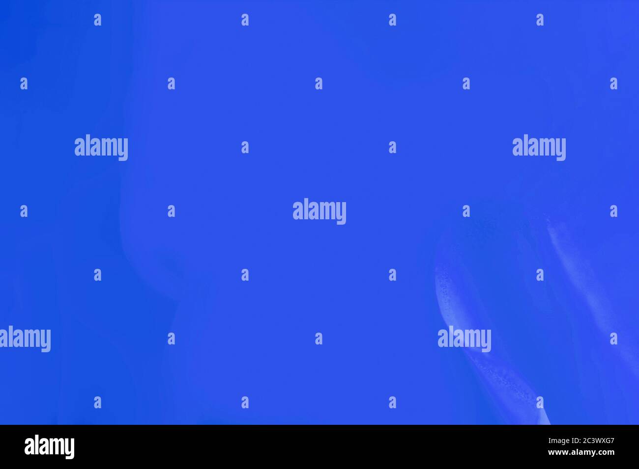 Deep blue color hi-res stock photography and images - Alamy