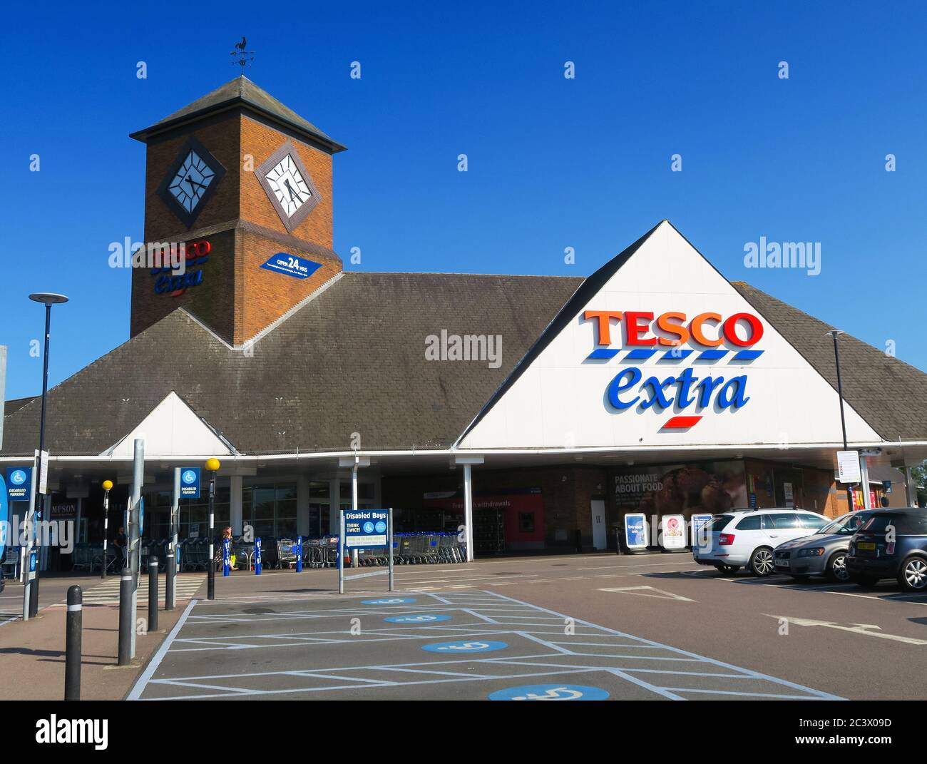 Tesco Superstore Uk High Resolution Stock Photography and Images - Alamy