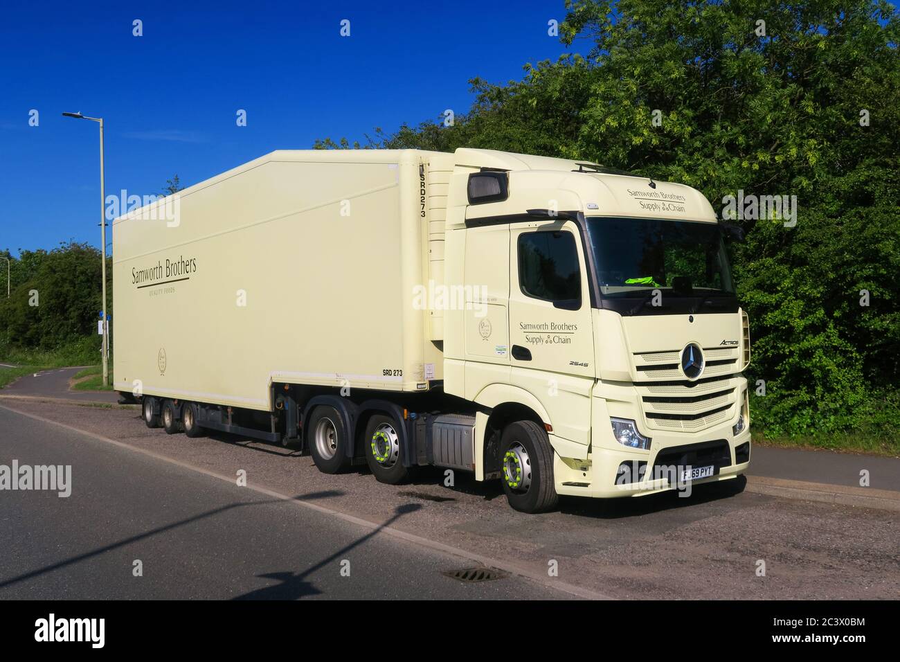 Hgv lgv hi-res stock photography and images - Alamy