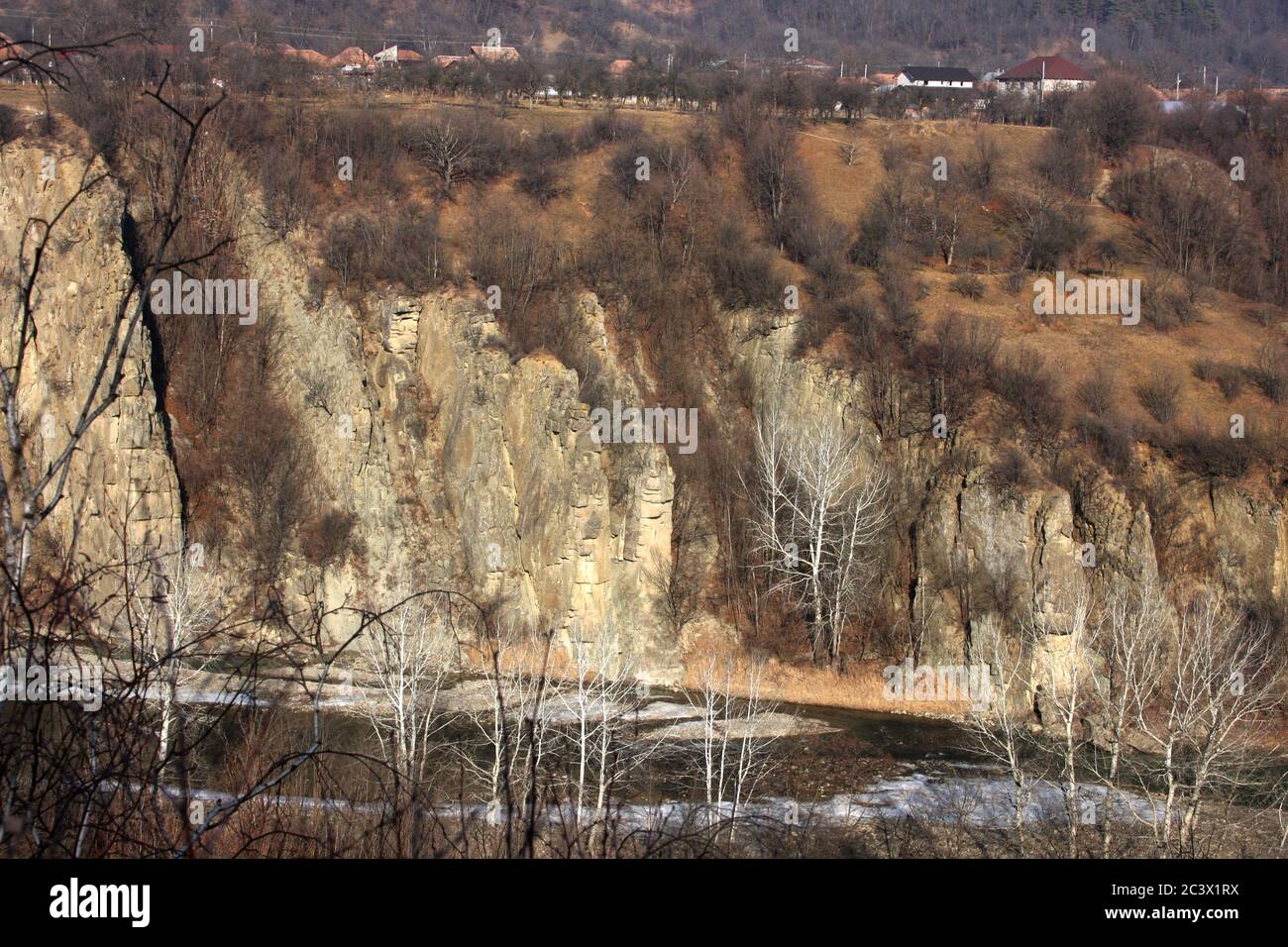 Romania houses hi-res stock photography and images - Alamy