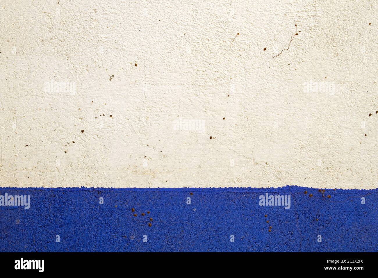 Baseboard finish hi-res stock photography and images - Alamy