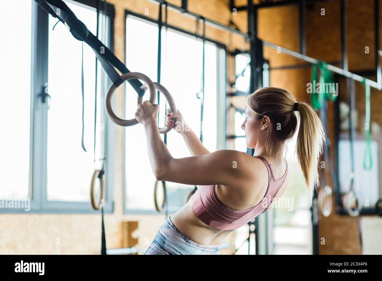 Female bodybuilder rings hi-res stock photography and images - Alamy