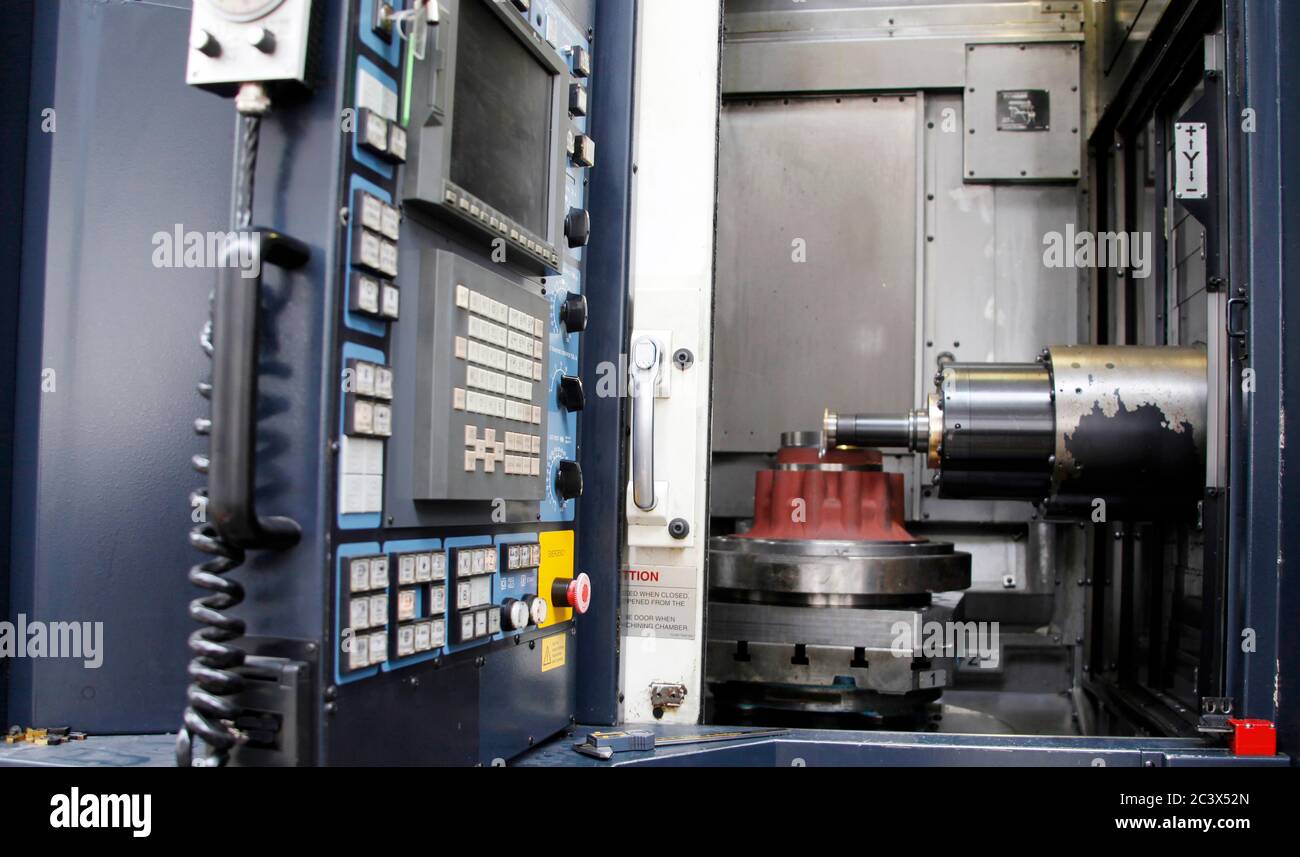 CNC machine drill. Metalworking CNC milling machine Stock Photo - Alamy