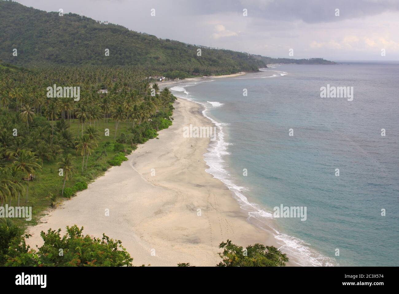 Pantai Setangi with nobody on the beach, near Senggigi, Lombok ...