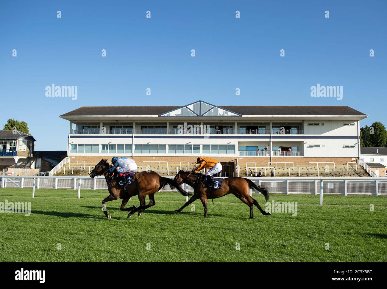 Napping (Gabriele Malune) beats Our Man In Havana (Tom Marquand) in the ...