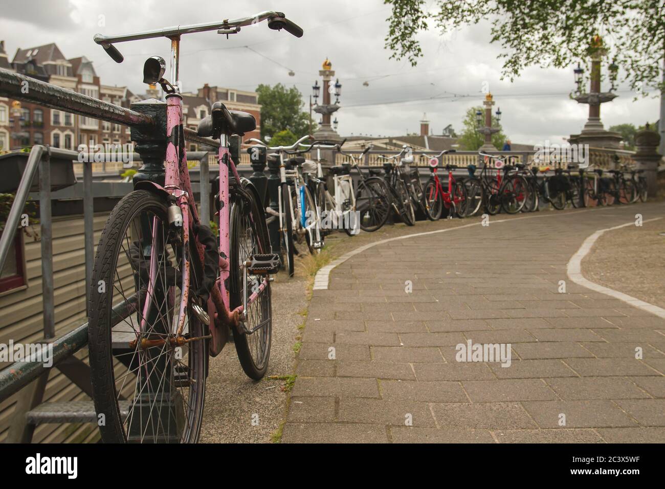 Dutch bikes in the streets of Amsterdam Stock Photo - Alamy