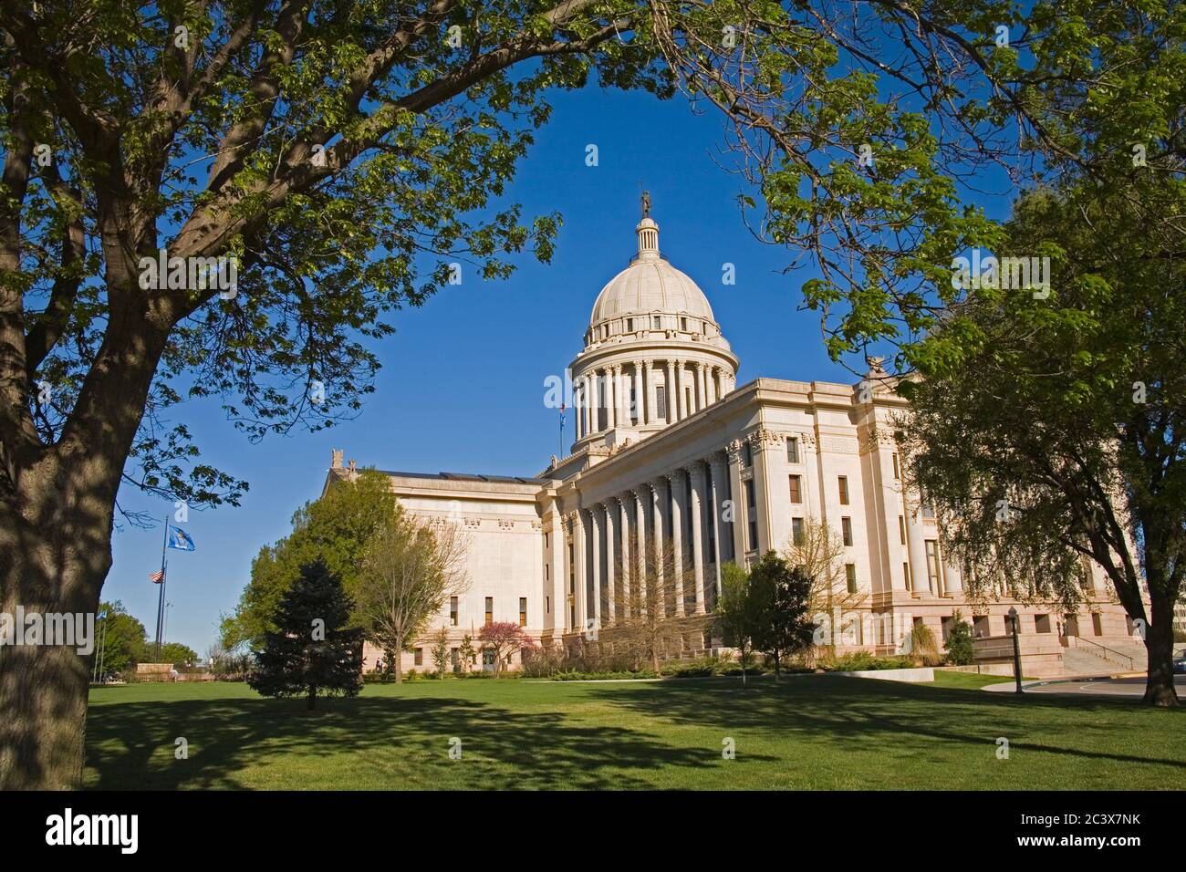Oklahoma capitol building dome hi-res stock photography and images - Alamy