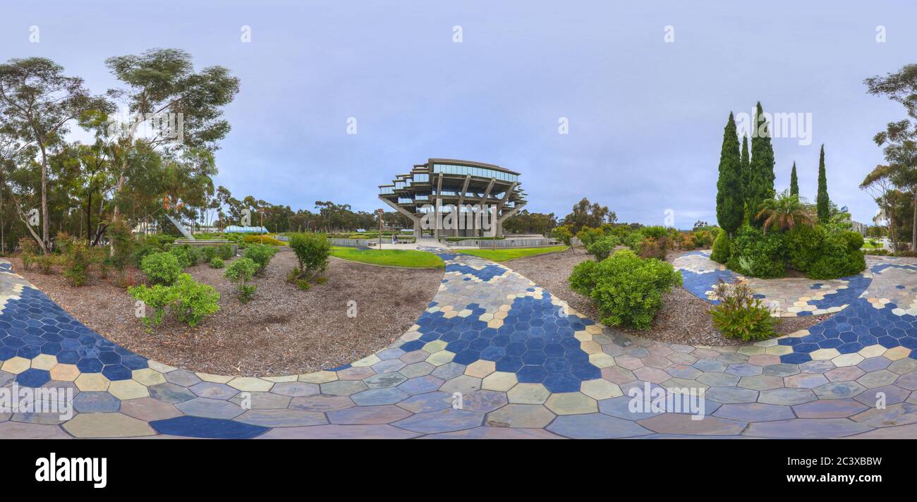 The Geisel Library and Snake Path at UCSD Stock Photo - Alamy